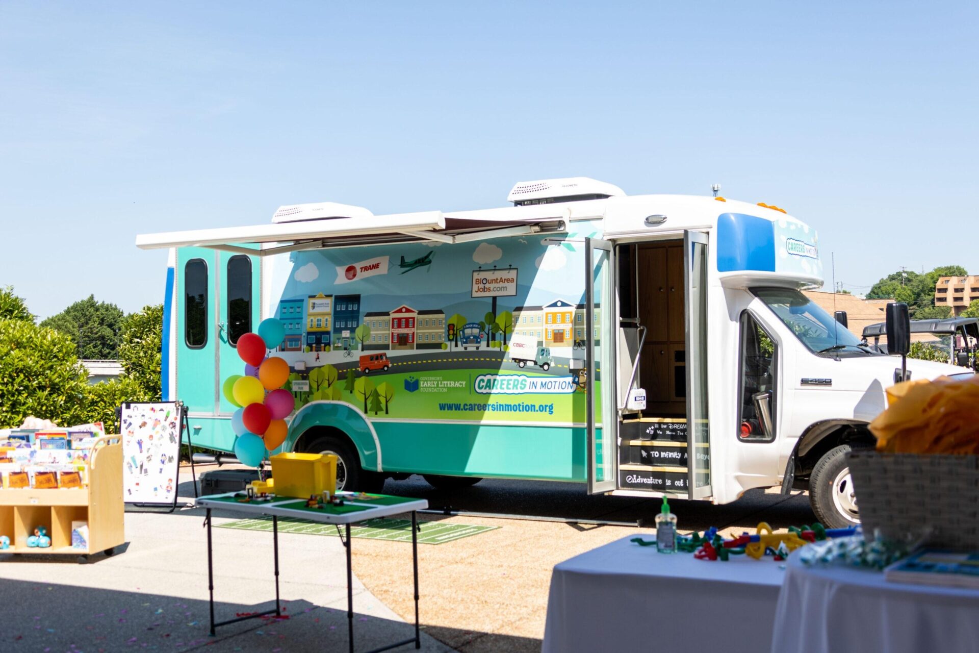 Careers In Motion Bus Reveal - Blount Area Jobs